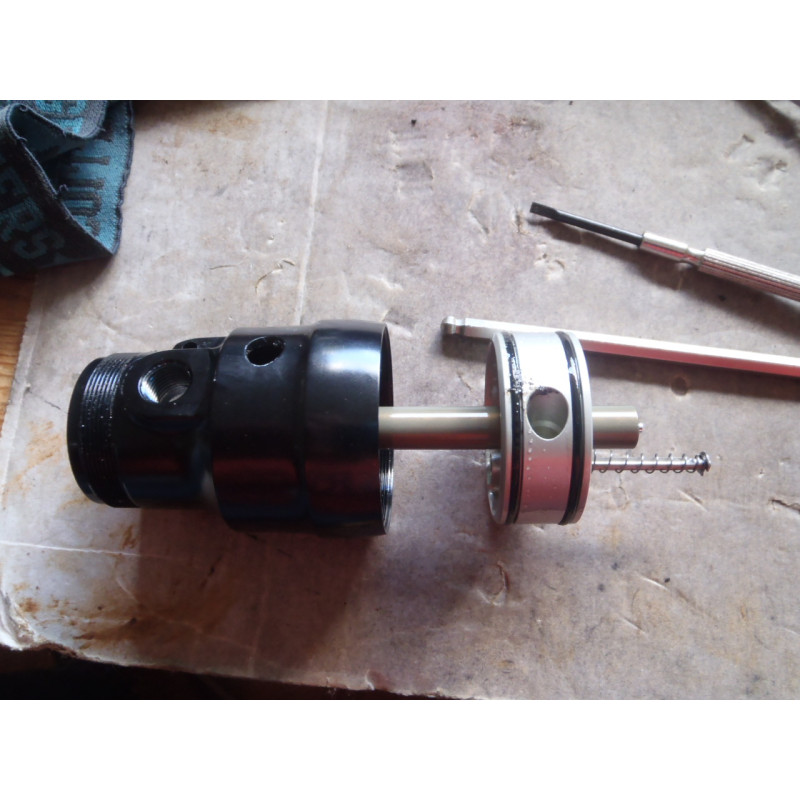 Fox Float RP2 DRCV Onderhoud | Suspension Center